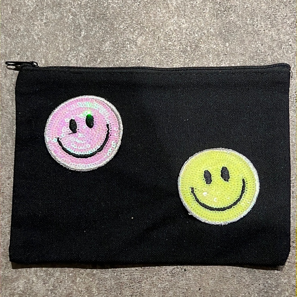 Black Smiley Face Pouch - Gem
